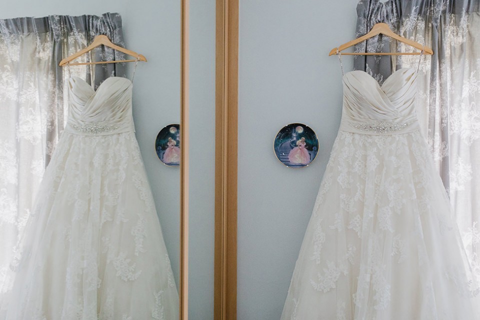 Rustic Welsh Wedding | Wedding Photography Abergavenny - Wedding ...